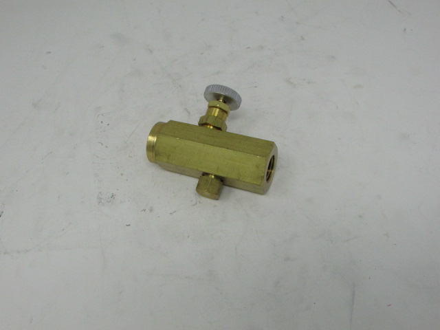 P-000489 - VALVE FLOW CONTROL 1/4 IN PIPE - Lantech Parts Online